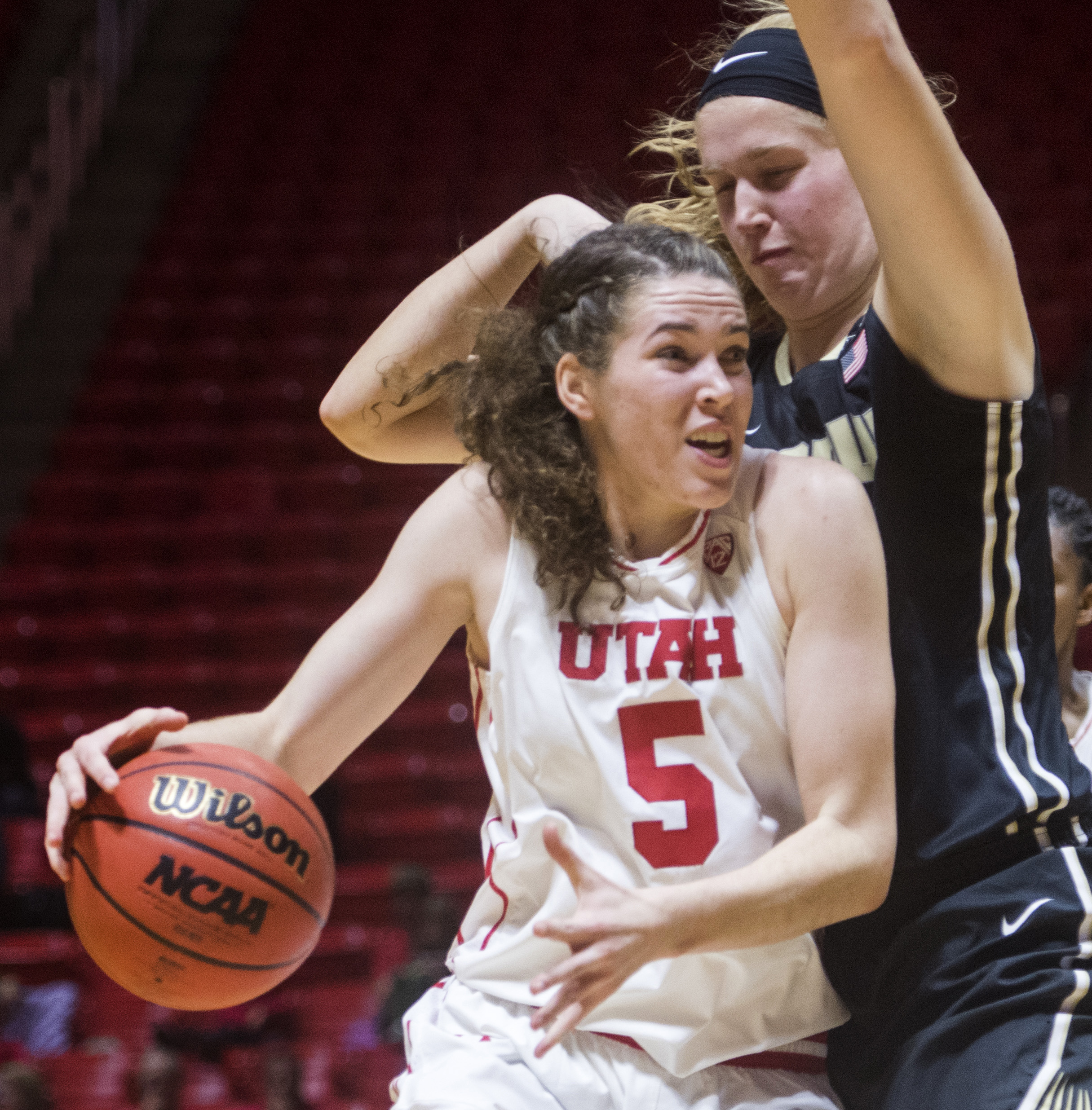 Former volleyball player Megan Huff is a force as Utah tops Purdue ...