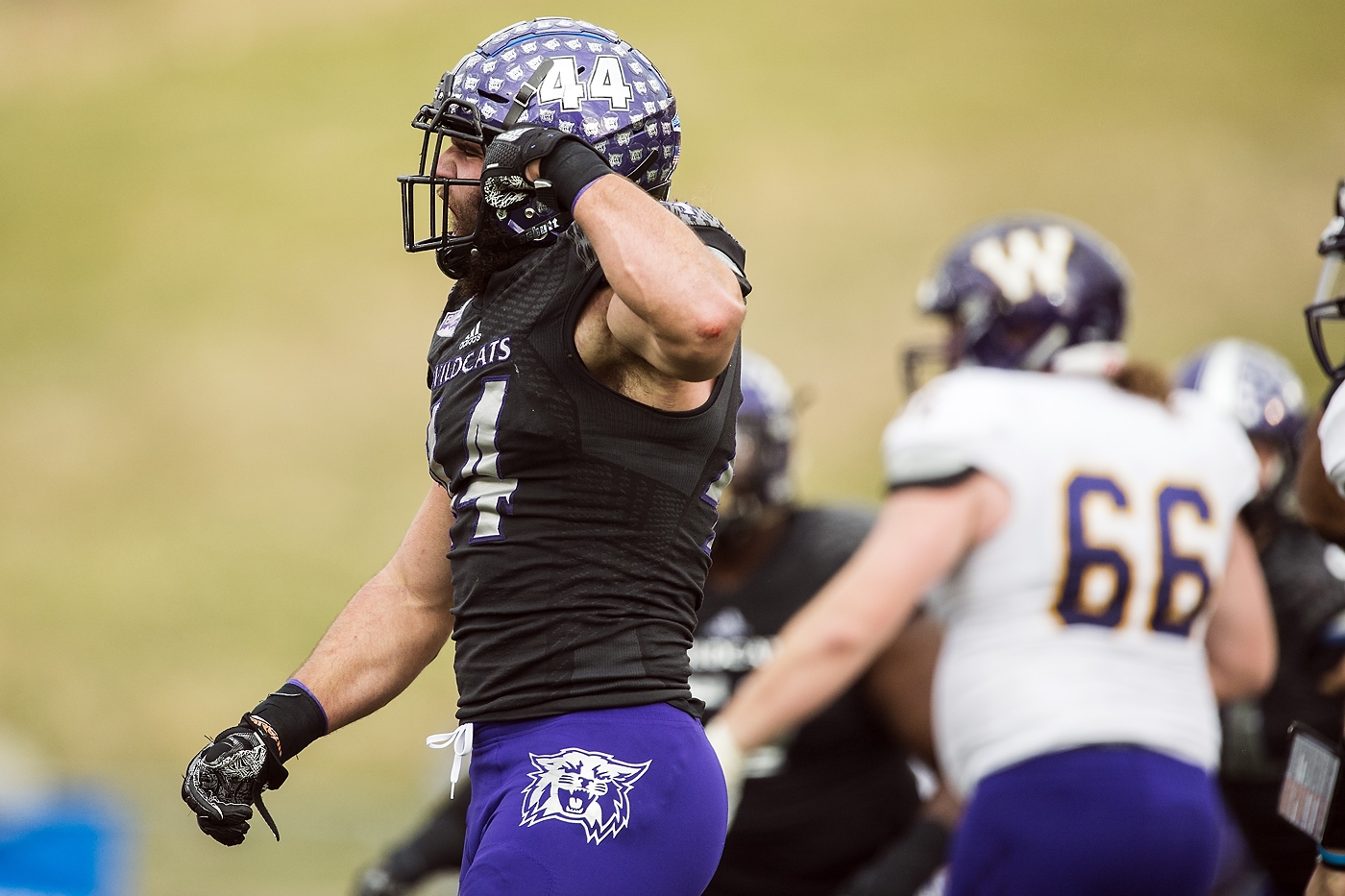 Weber State advances in FCS playoffs with clutch, clock-killing drive ...