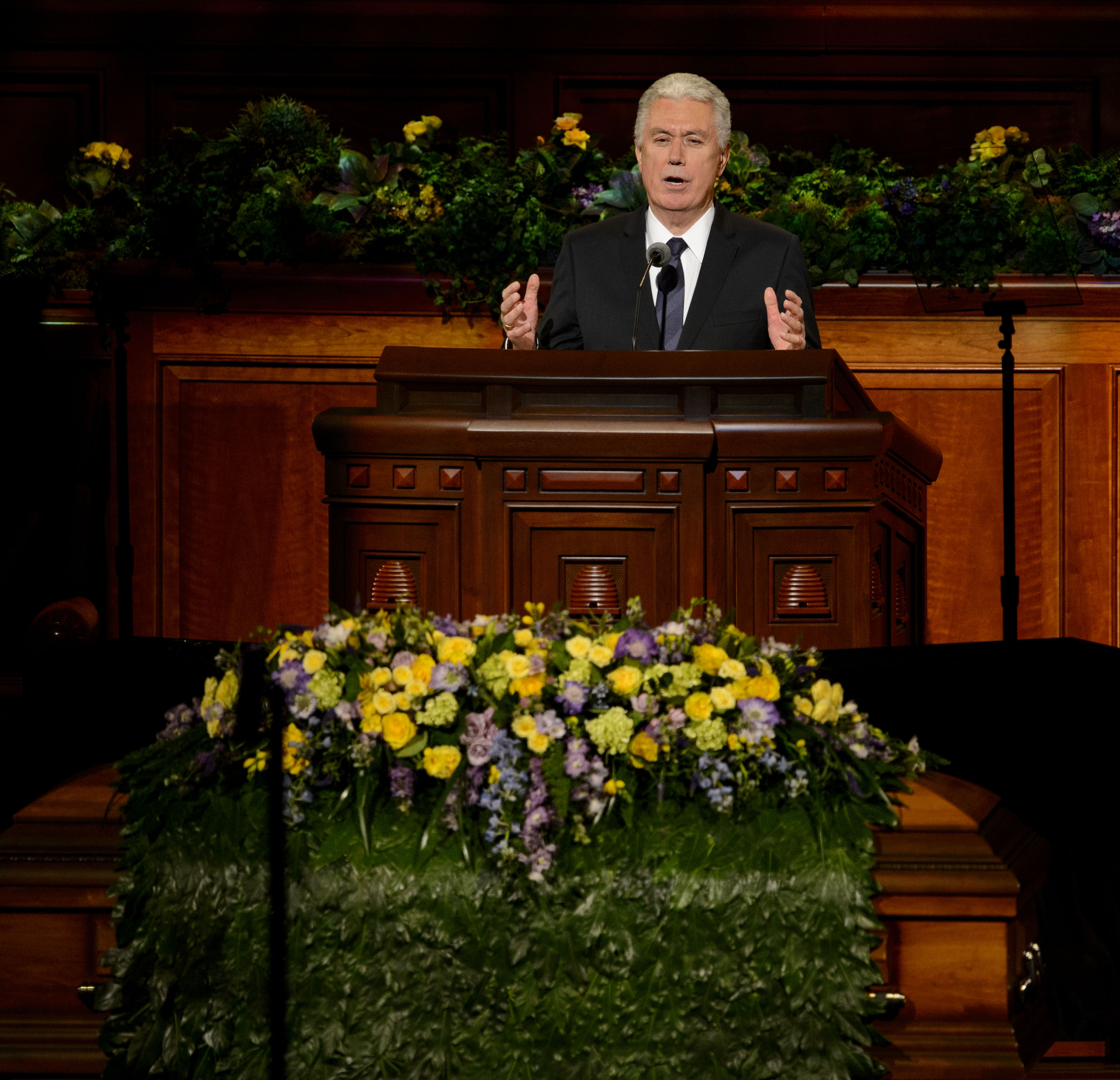 There is a succession question in the Mormon church after all: Who will ...