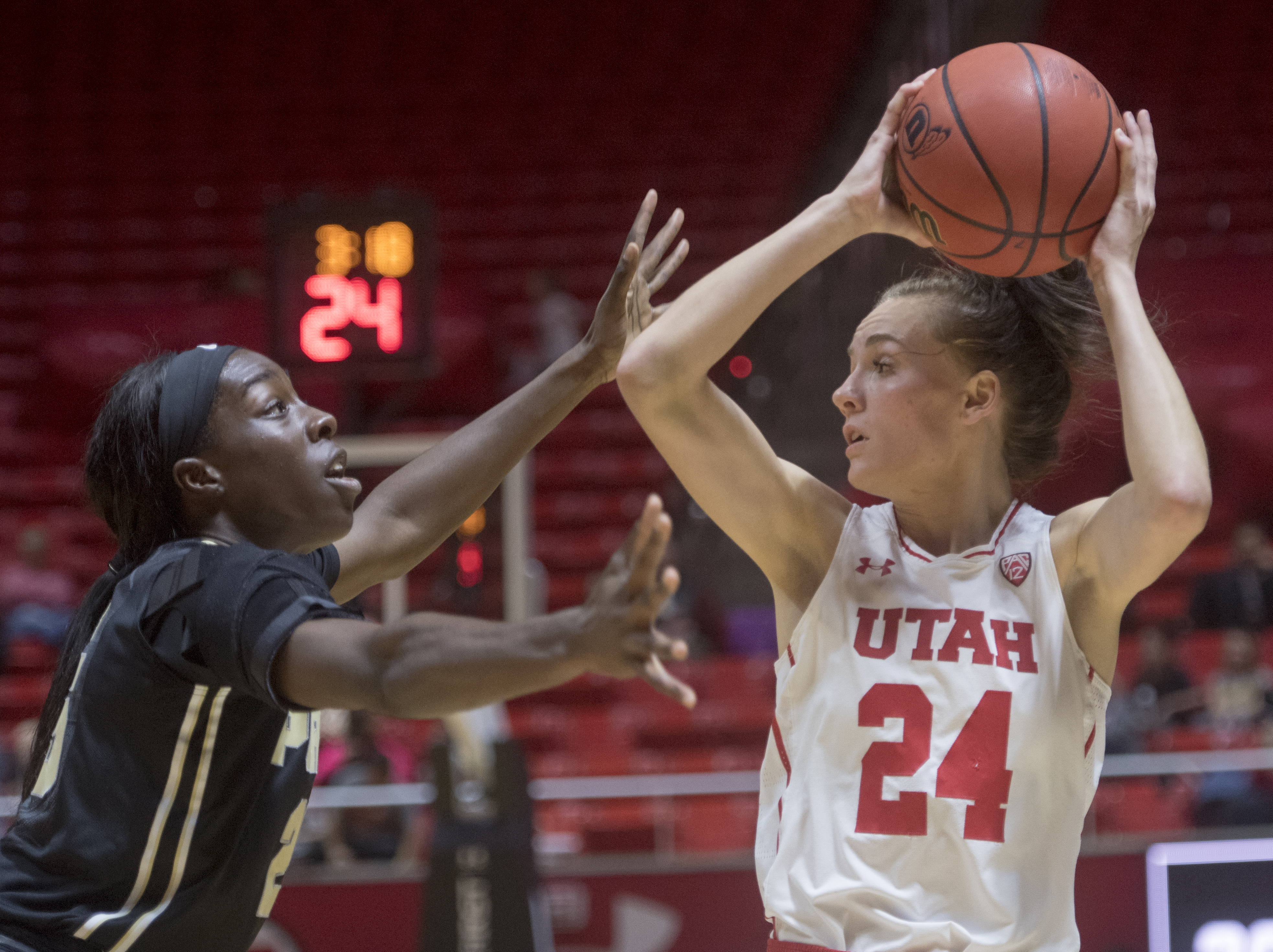 Former volleyball player Megan Huff is a force as Utah tops Purdue ...